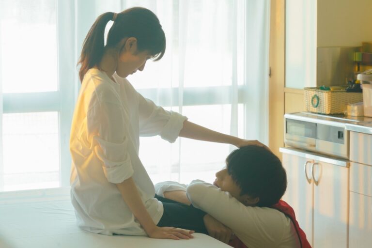 福本莉子×ジェシー 映画『お嬢と番犬くん』主題歌＆挿入歌を使用した、初公開シーン満載の“溺愛”キャラクターPV公開 - otocoto | こだわりの映画エンタメサイト