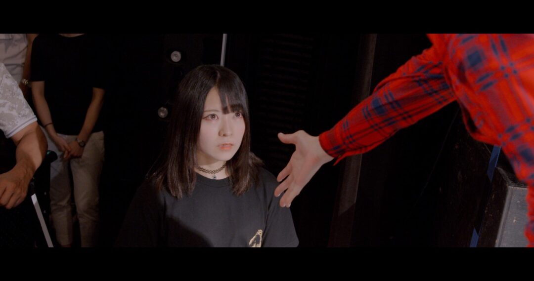 伊集院香織 ×後藤まりこ ×津田寛治 映画『ボールド アズ、君。』劇中バンド“翳ラズ”による「きらい」MV公開 - otocoto | こだわりの映画エンタメサイト