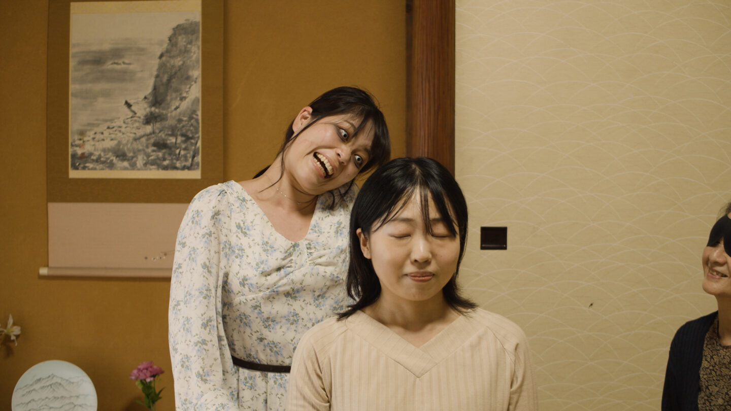 SNSに翻弄されるゾンビ一家を描く社会派エンターテインメント 映画『噛む家族』が拡大ロードショー - otocoto | こだわりの映画エンタメサイト