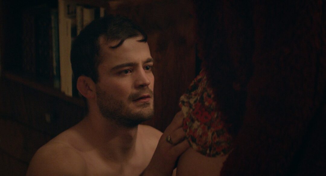 現代に巣食う悪魔を炙り出す衝撃のネオ・ノワール パトリシア・マズィ監督最新作 映画『サターン・ボウリング』25年10月日本公開 - otocoto | こだわりの映画エンタメサイト