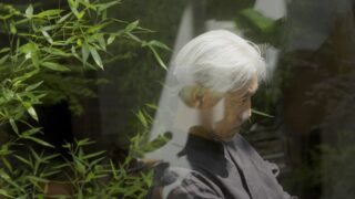 坂本龍一は、命の終わりとどう向き合い何を残そうとしたのか 「日記」で辿る最後の3年半 映画『Ryuichi Sakamoto: Diaries』 - otocoto | こだわりの映画エンタメサイト